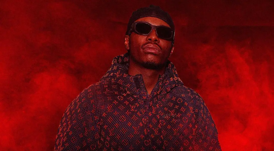 Le phénomène Werenoi sort son premier album "Carré"