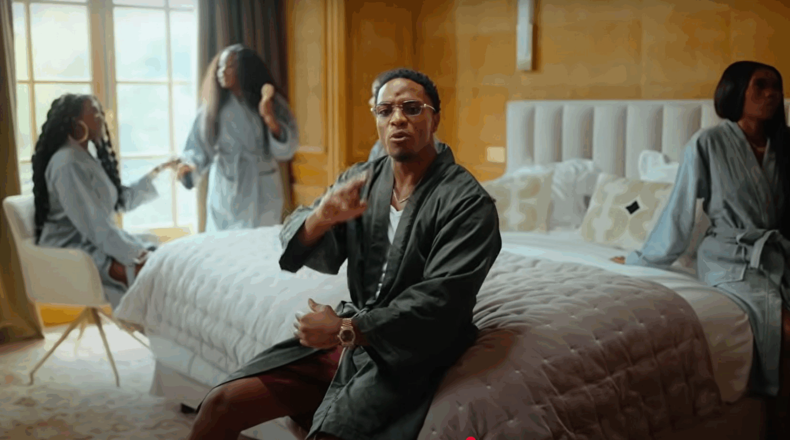 Niska dévoile son clip de l’été avec « Adriano » [Clip]